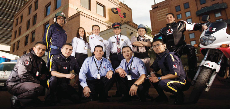 Algunos de los miembros del equipo de guardias de seguridad ...